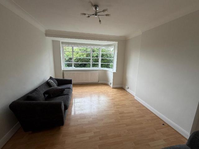 Capel Gardens, Pinner HA5, 3 bed property to rent, £2,250 pcm | PrimeLocation