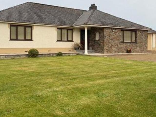 Capel Iwan Road, Newcastle Emlyn, 3 Bedroom Detached