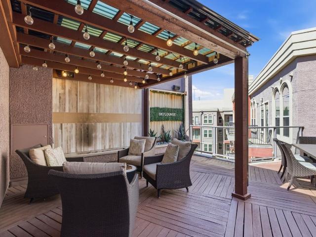 Capitol at Stonebriar 1 Bedroom Apartment for Rent at 9600 Gaylord Pkwy, Frisco, TX 75035