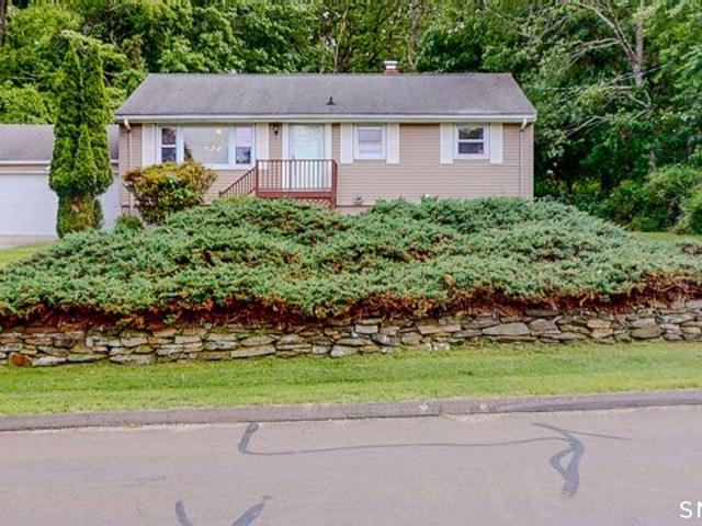 Capitol Dr, Shelton, Home For Sale