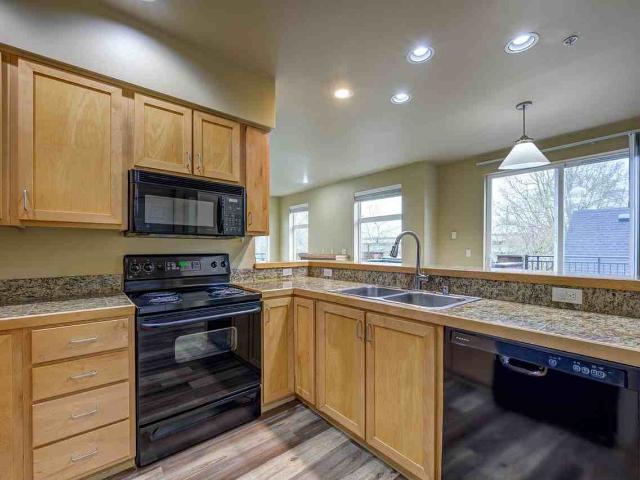 Capitol Steps 1 Bedroom Apartment for Rent at 623 Eastside St Se, Olympia, WA 98501 Downtown Olympia