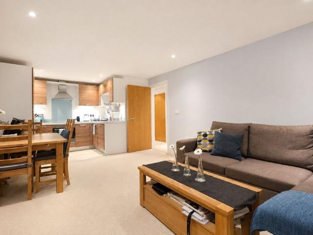 Capitol Square, 4 6 Church Street, Epsom, Surrey, KT17 4NP