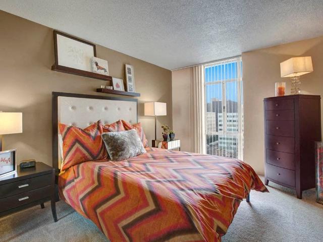 Capitol Towers 3 Bedroom Apartment for Rent at 1500 7th St, Sacramento, CA 95814 Downtown Sacramento