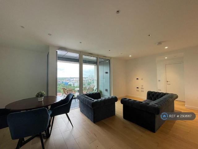 Capitol Way, London, NW9 2 bed flat to rent £2,200 pcm £508 pw