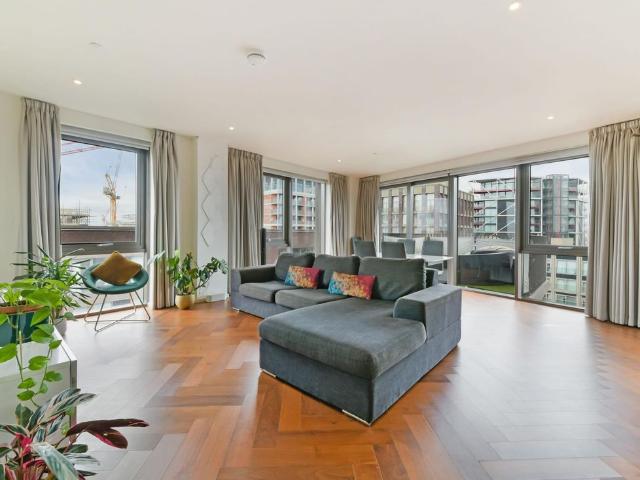 Capital Building, Embassy Gardens, London SW11, 3 bed flat to rent, £6,500 pcm | PrimeLocation