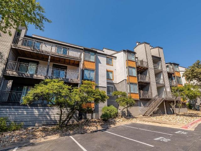 Capital Hills Studio Apartment for Rent at 8527 N Capital Of Texas Hwy, Austin, TX 78759