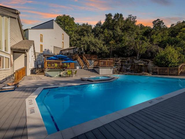 Capital Hills 1 Bedroom Apartment for Rent at 8527 N Capital Of Texas Hwy, Austin, TX 78759