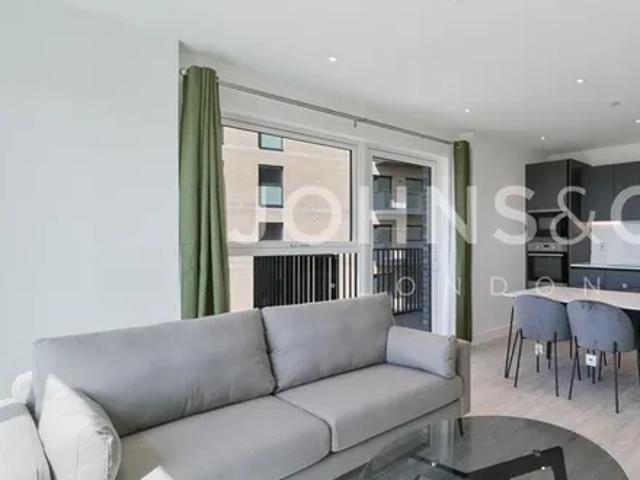 Capital Interchange Way, London, TW8 0EX, United Kingdom | 2 bed house for rent #167774880 | Rentberry