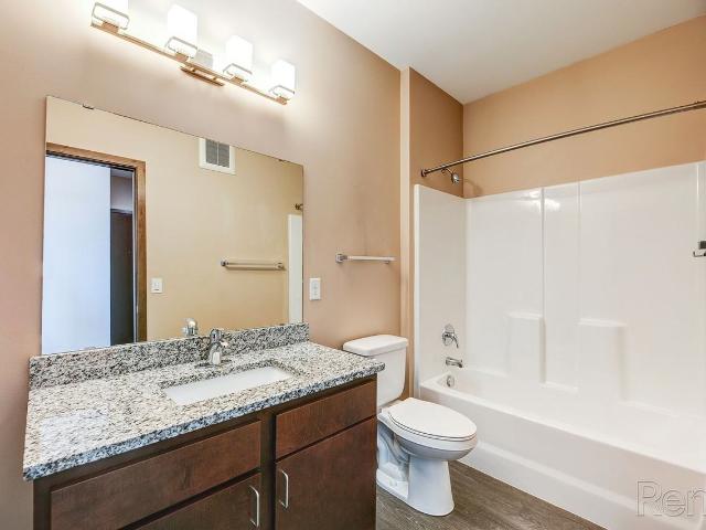Capital View Apartments 2 Bedroom Apartment for Rent at 1880 Old Hudson Rd, St. Paul, MN 55119 Conway