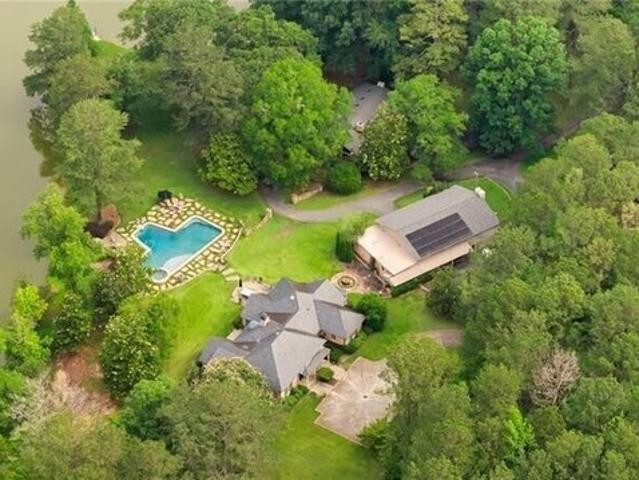 Capps Ferry Rd, Chattahoochee Hills, GA 30268