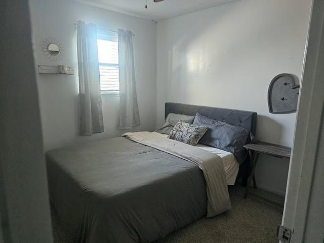 Capri Room2