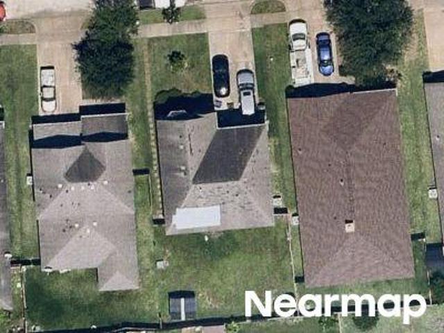 Capridge Dr