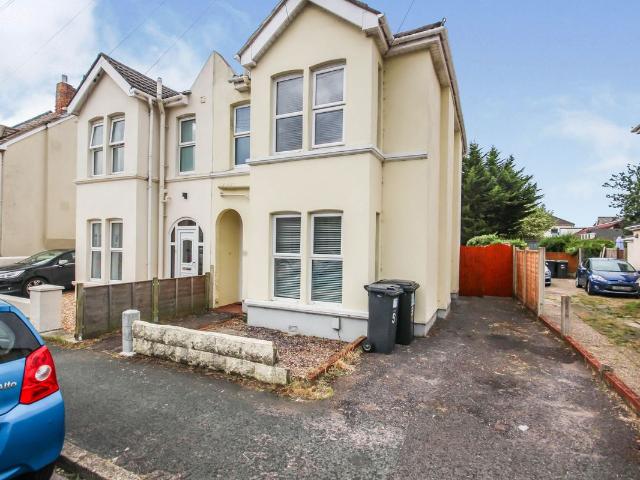 Capstone Road, Bournemouth BH8, 4 bed property to rent, £2,000 pcm | PrimeLocation