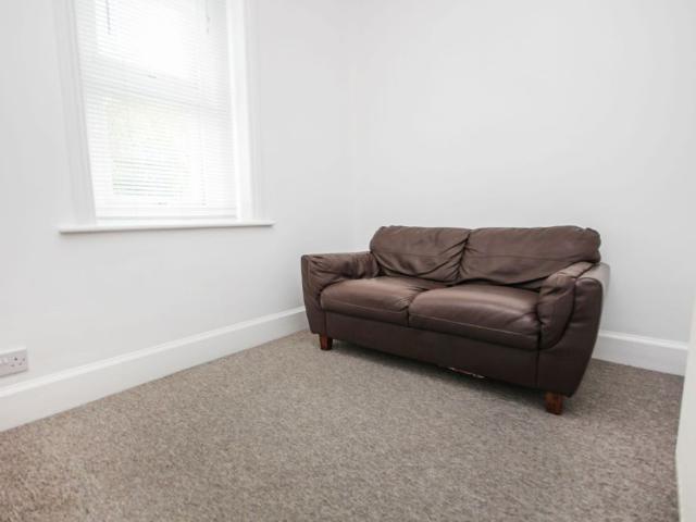 Capstone Road, Bournemouth, BH8