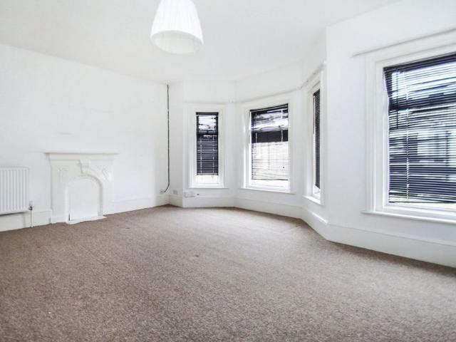 Capstone Road, Bournemouth, BH8