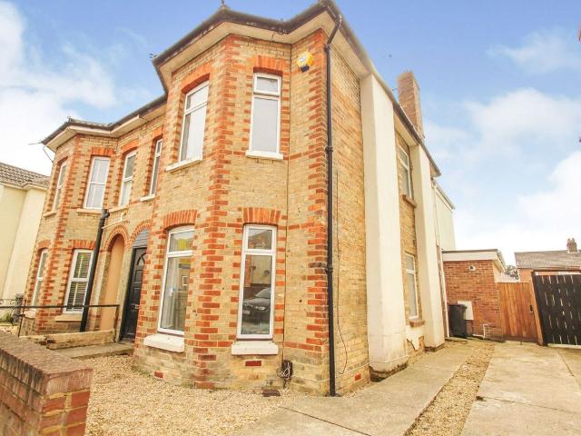 Capstone Road, Bournemouth BH8, 5 bed property to rent, £2,750 pcm | PrimeLocation