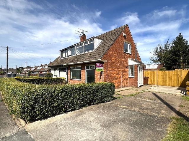 Capstan Road, Hull HU6, 2 bed semi detached bungalow to rent, £795 pcm | PrimeLocation