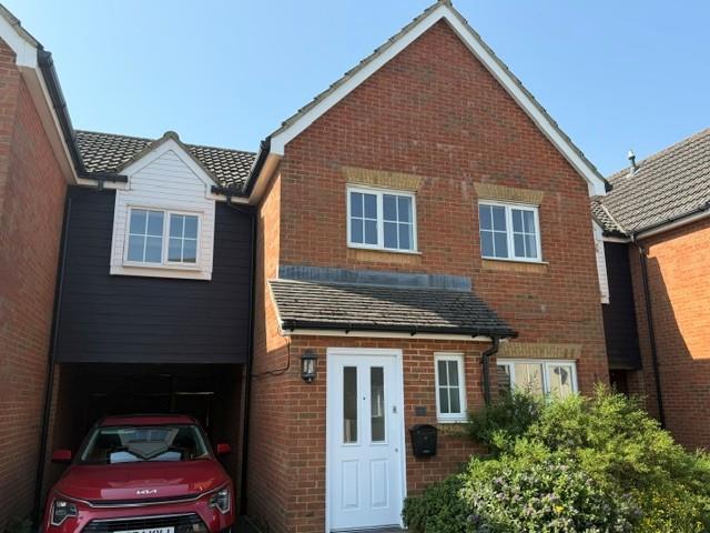 Carter Close, Hawkinge, Folkestone 3 bed semi detached house to rent £1,595 pcm £368 pw
