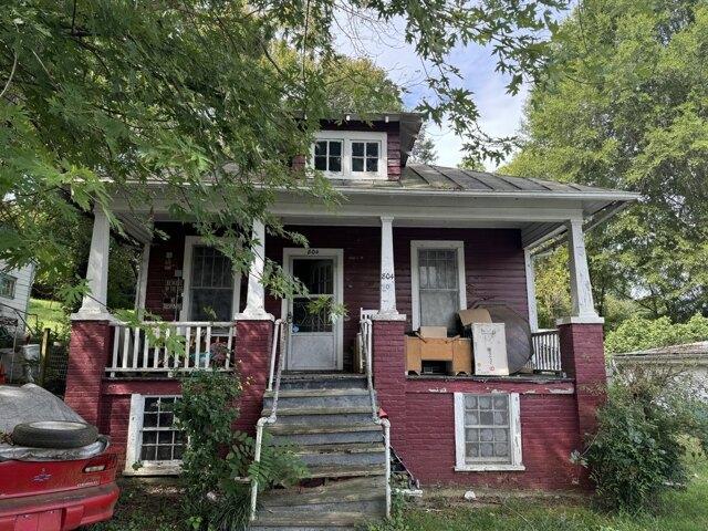 Carter St, Martinsville, Home For Sale