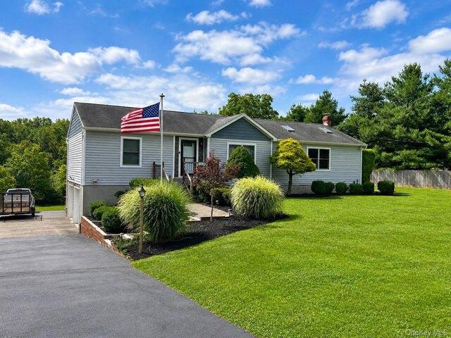 Carter Rd, New Hampton, Home For Sale