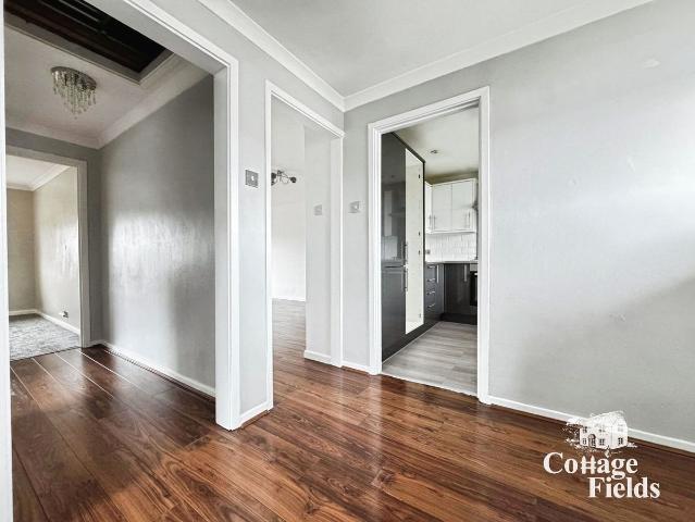 Carterhatch Lane, Enfield EN1, 2 bed maisonette to rent, £1,900 pcm | PrimeLocation