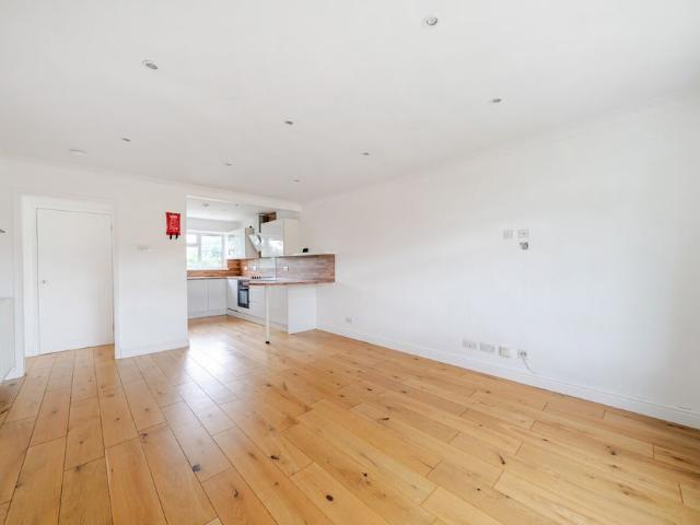 Carters Hill Close, London, SE9