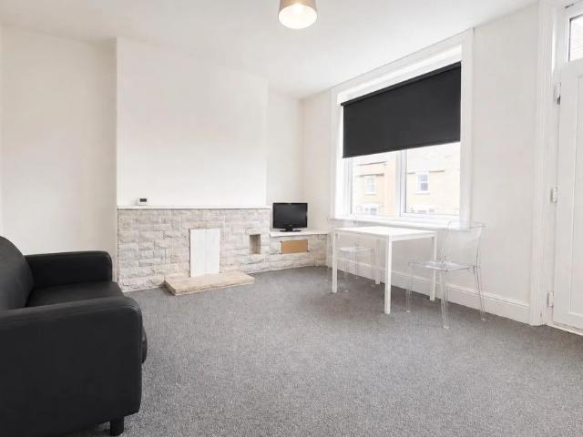 Cartmel Road