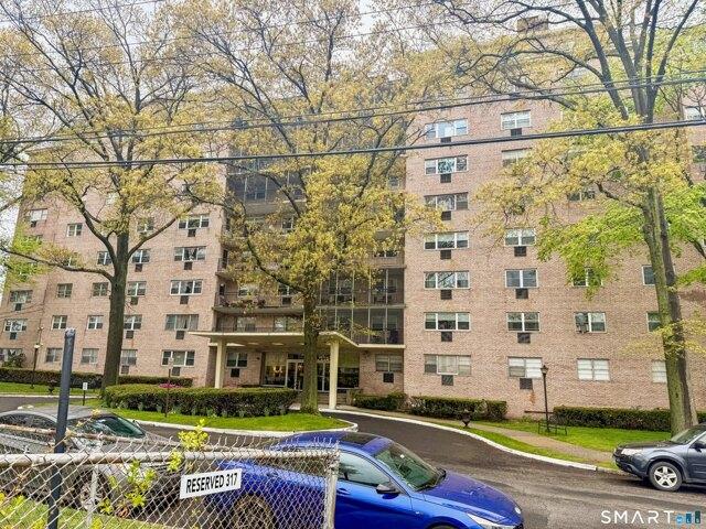 Cartright St Unit E, Bridgeport, Condo For Sale
