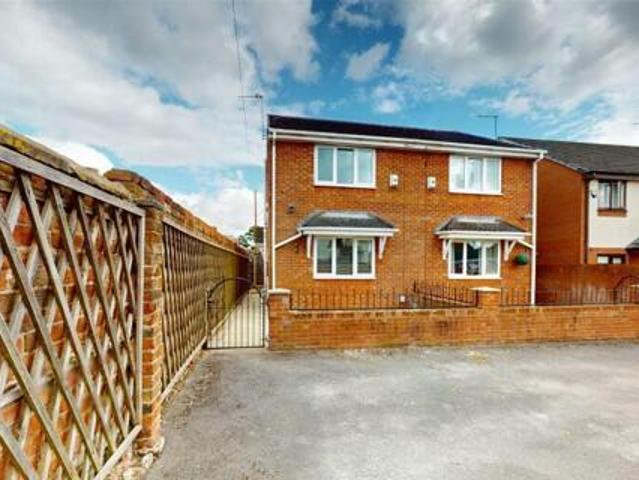 Cartwright Court, Rainford, 2 Bedroom Semi detached