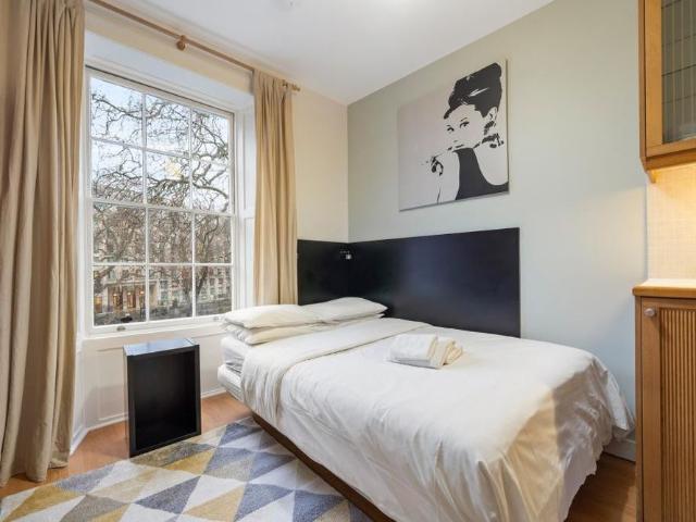 Cartwright Gardens, Bloomsbury, WC1H 9EH, London