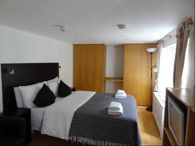 Cartwright Gardens, Bloomsbury. Apartment to rent £2,296 pcm £530 pw