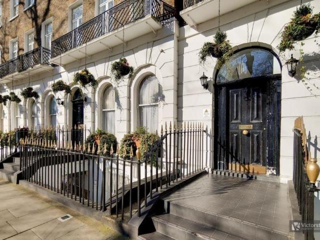 Cartwright Gardens, Bloomsbury. Studio to rent £2,015 pcm £465 pw