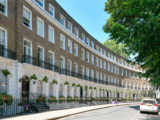Cartwright Gardens, London WC1H Studio to rent £2,166 pcm £500 pw
