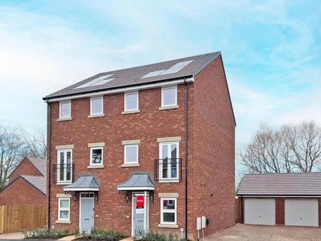 Cartwright Road, Albrighton, 4 Bedroom Semi detached