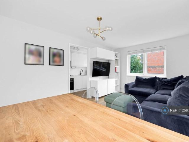 Cartwright Street, London, E1 1 bed flat to rent £2,100 pcm £485 pw