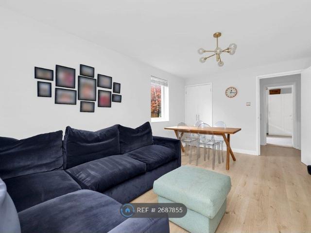 Cartwright Street, London E1, 1 bed flat to rent, £2,100 pcm | PrimeLocation