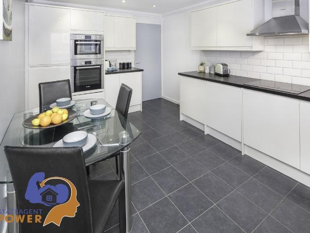 Cartwright Street, London E1, Room to rent, £1,150 pcm | PrimeLocation
