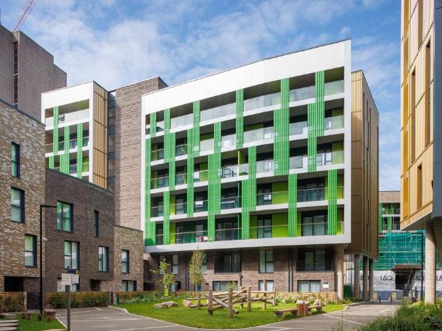 Carver House, Alpini Road, NW9 6FS 2 bed apartment to rent £2,075 pcm £479 pw