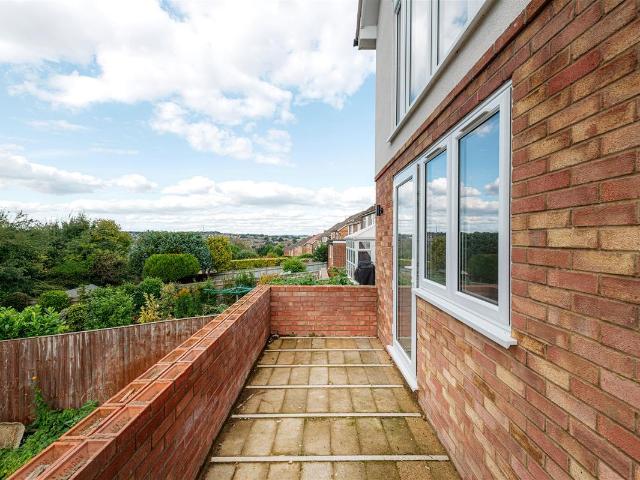 Carver Hill Road, High Wycombe HP11, 1 bed flat to rent, £1,200 pcm | PrimeLocation
