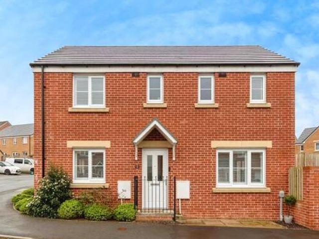 Carway, Ffordd Y Glowyr, Kidwelly, 3 Bedroom Detached