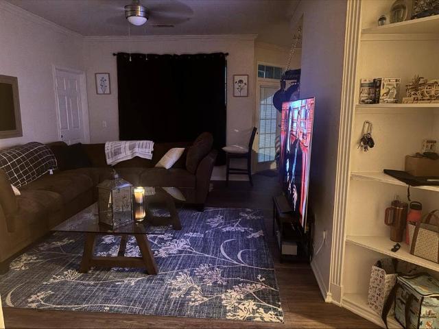 Cary Roommate Wanted