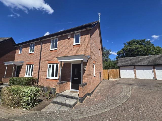 Cara Close, Leicester LE2, 3 bed semi detached house to rent, £1,300 pcm | PrimeLocation