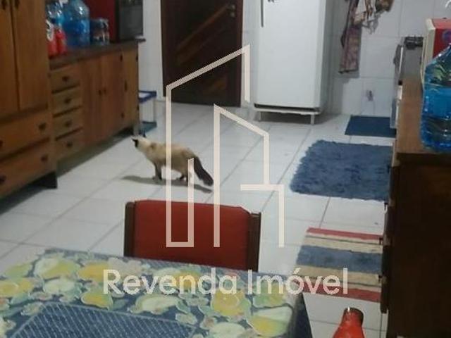 Cara com 3 quartos sendo 1 suíte, 4 banheiros, 2 vagas com 350m² em Itapevi Vi