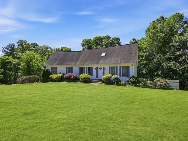 Cara Ln, Westfield, Home For Sale