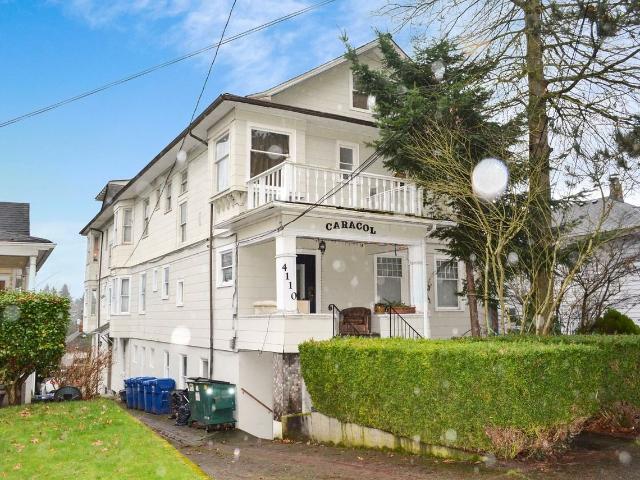 Caracol Studio Apartment for Rent at 4110 Whitman Ave N, Seattle, WA 98103 Fremont