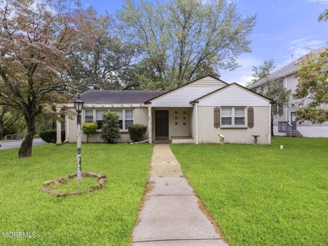 Caranetta Dr, Lakewood, Home For Sale