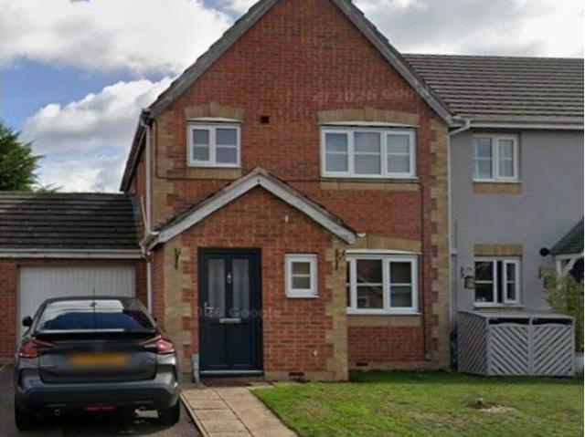 Caraway Drive, Burton On Trent DE14, 3 bed end terrace house to rent, £1,000 pcm | PrimeLocation