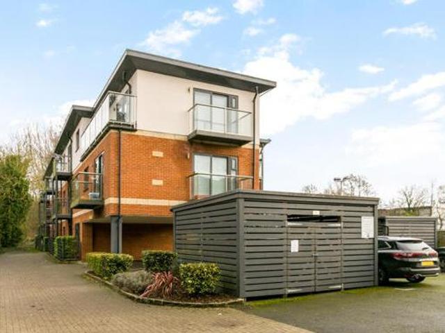 Caravan Lane, Rickmansworth, 2 Bedroom Flat