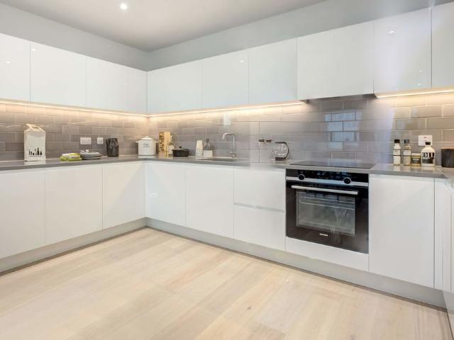 Caravel House, Royal Wharf E16, 2 bed flat to rent, £2,500 pcm | PrimeLocation