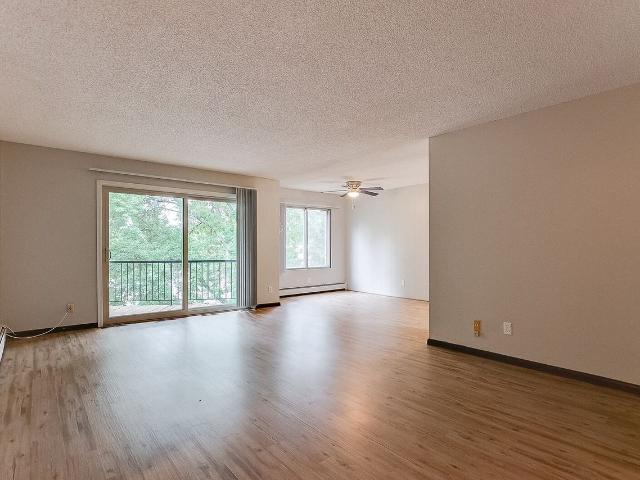Caravelle Apartments 1 Bedroom Apartment for Rent at 3800 Foss Rd, St. Anthony, MN 55421 St. Anthony